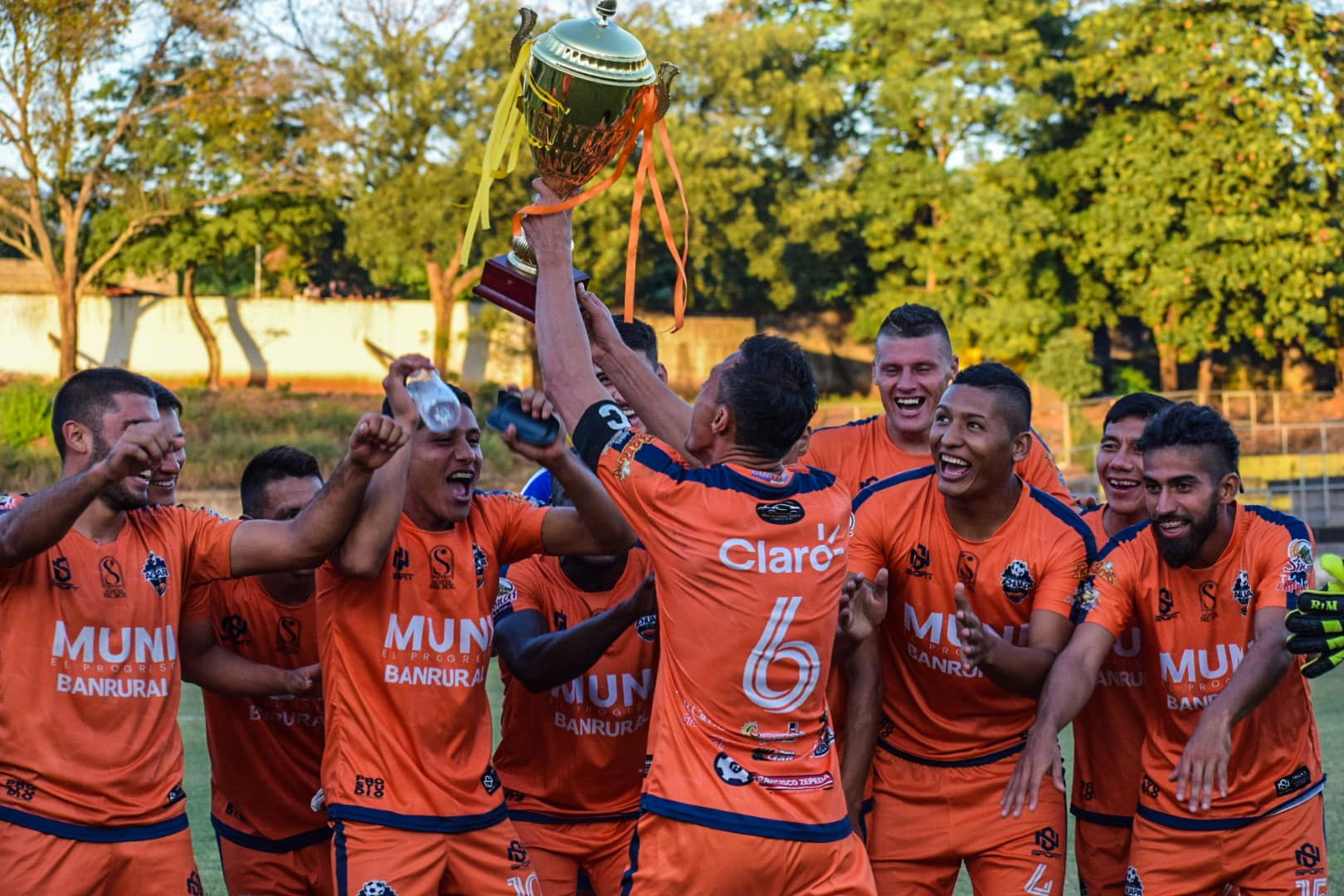 Achuapa se lleva la copa en El Salvador - Marpensa TV